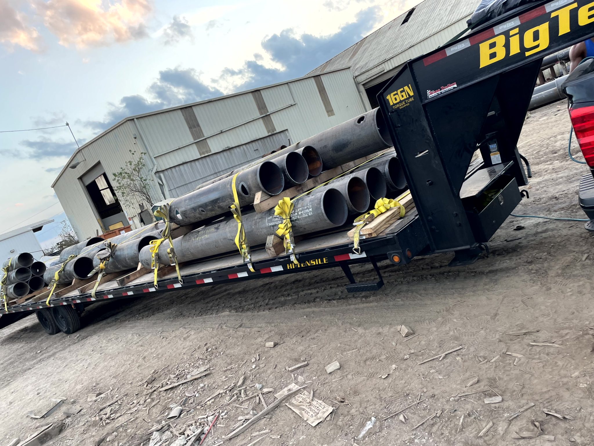 What Is Power Only Trucking? | Freedom Heavy Haul